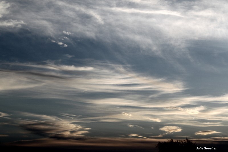 LA TRISTEZA DE UN DÍA GRIS | Eltiempohabitado's Weblog